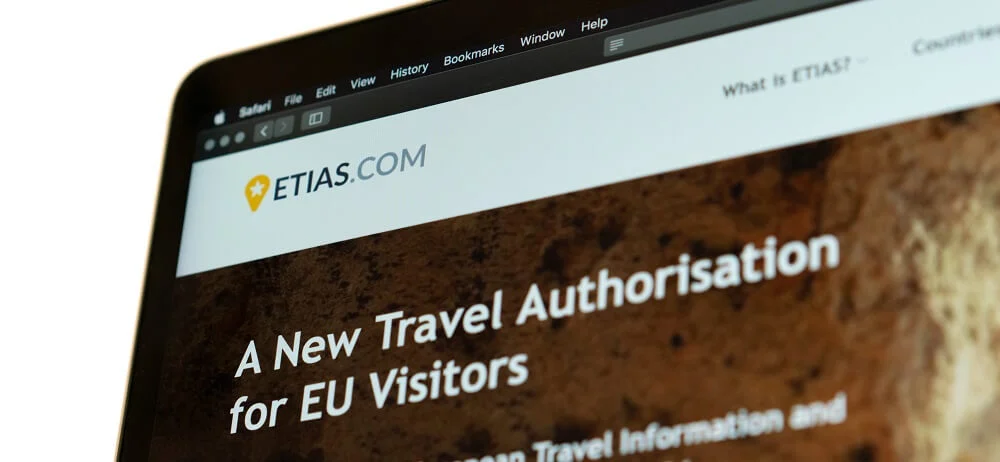 ETA, e-visa и обычная виза: отличия и требования - Astons